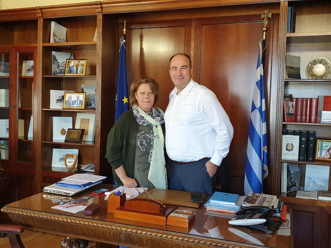 ΣΥΝΑΝΤΗΣΗ ΑΝΤΙΠΕΡΙΦΕΡΕΙΑΡΧΗ ΜΕ ΤΗΝ ΛΥΜΠΕΡΟΠΟΥΛΟΥ ΔΗΜΗΤΡΑ » loutrakiblog