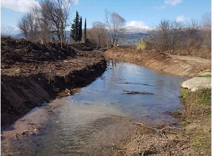Νίκος Σταυρέλης: SOS από τους Κορίνθιους αγρότες » loutrakiblog