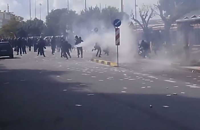 Κλιμακώνεται η ένταση στην Πάτρα - Επεισόδια στην πορεία για την ...