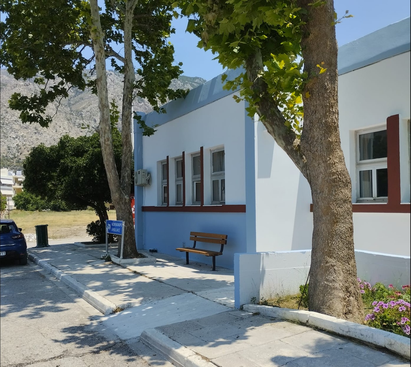 Λουτράκι: Ολοκληρώθηκαν οι εργασίες στον εξωτερικό χώρο του Κέντρου ...
