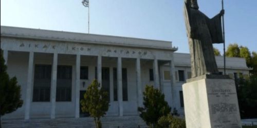 ΚΟΡΙΝΘΟΣ: Αποχή δικηγόρων από τα καθήκοντά τους » loutrakiblog