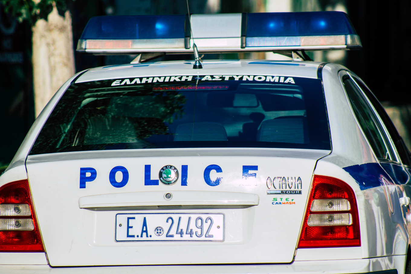 Ρόδος: Έφοδος της ΕΛ.ΑΣ. στην Πολεοδομία - Πληροφορίες για συλλήψεις ...