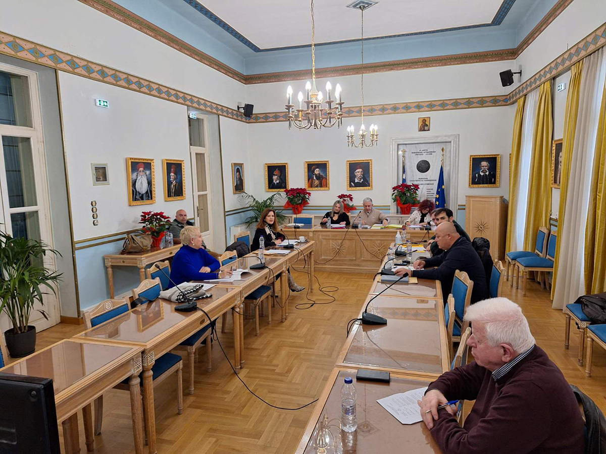 Συνεδρίασε σήμερα η Περιφερειακή Επιτροπή Πελοποννήσου » loutrakiblog