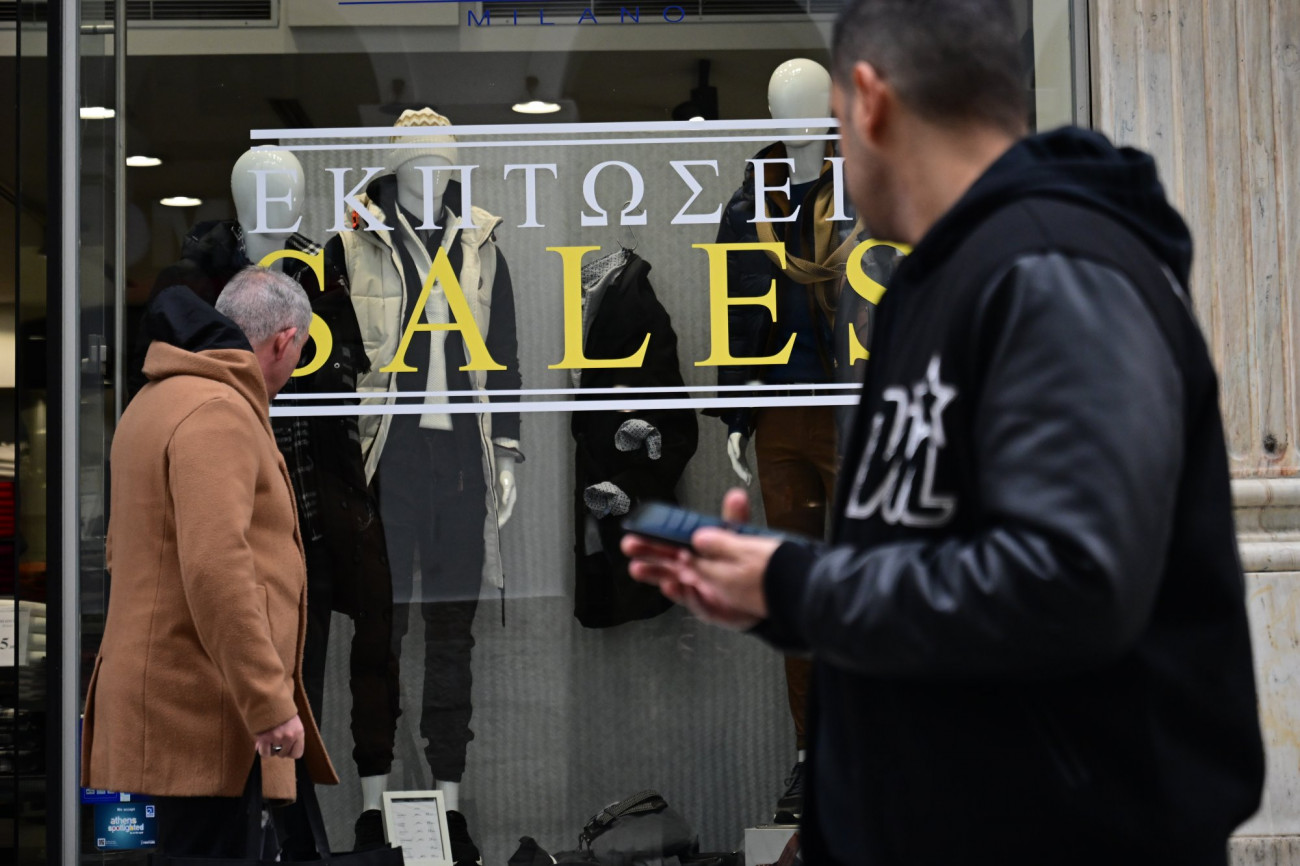Χειμερινές εκπτώσεις 2025: Πρεμιέρα από αύριο - Τι να προσέχουν οι ...