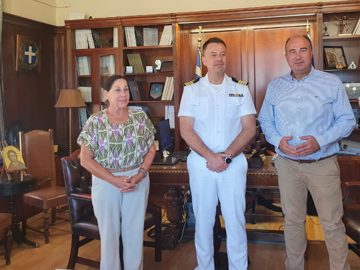 Εθιμοτυπική επίσκεψη του νέου Λιμενάρχη Κορινθίας στην Π.Ε. Κορινθίας ...